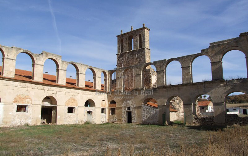 Óvila, el «último gran edificio español» – EL CÓDIGO ROMÁNICO | JOSÉ ...